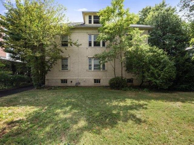 16 bedroom, New Haven CT 06515 101750020