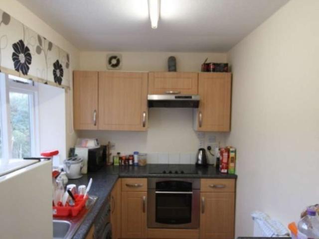 16 Bedroom Apartment Flat