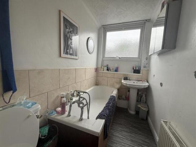 16 bedroom block of apartments for sale in De Grey Street, Hull, HU5
