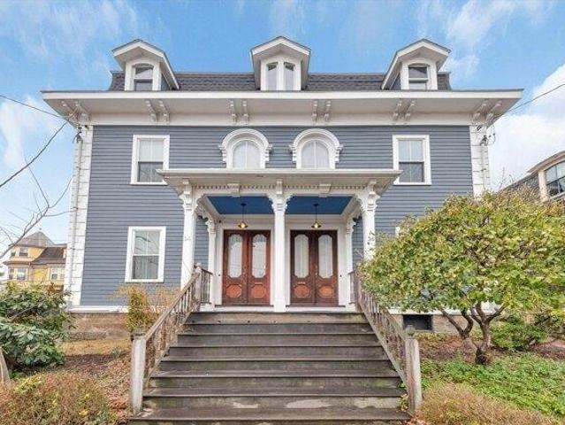 16 bedroom, Boston MA 02120 104188279