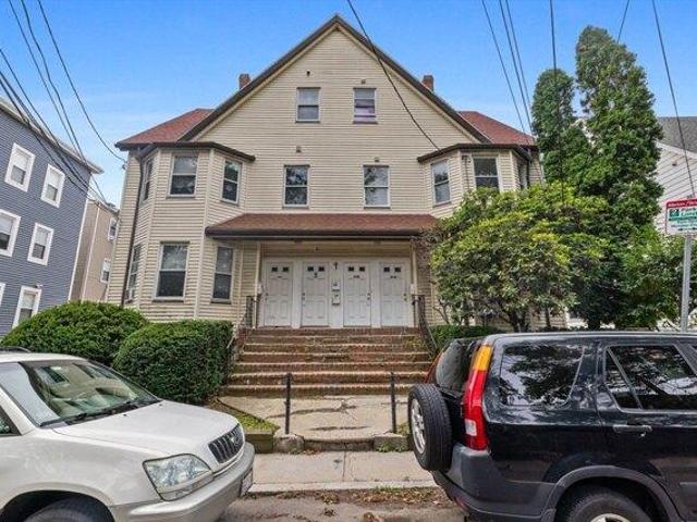 16 bedroom, Boston MA 02135 104850201