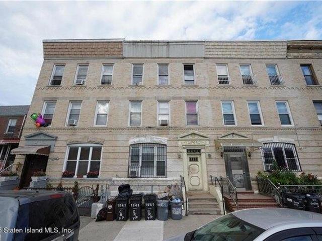 16 bedroom, Brooklyn NY 11214 104904981