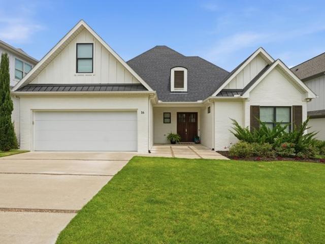16 Belles Fleurs Cir, Little Rock, AR 72223