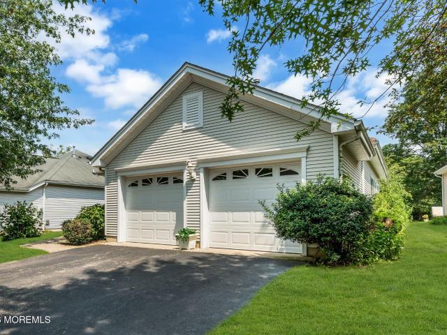 16 Bellflower Drive