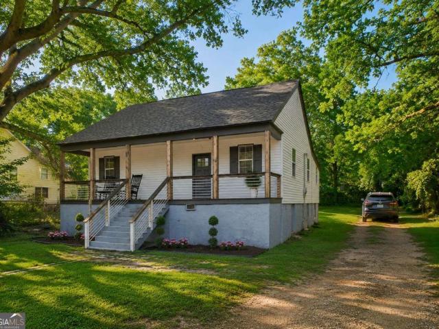 16 Berry Avenue