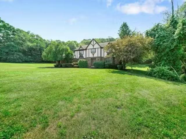 16 BIANCA BLVD, CHESTER, NY 10918 Single Family Residence For.
