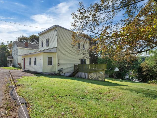16 Billings Avenue
