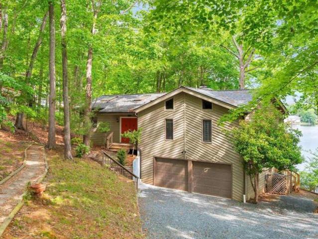 16 Bonita Rd, Palmyra, VA 22963