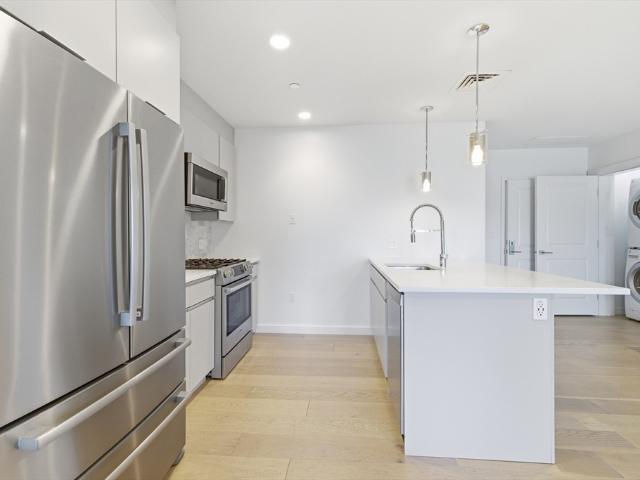 16 Boardman St, Unit 202, Boston, MA 02128 | MLS #73499 | Compass