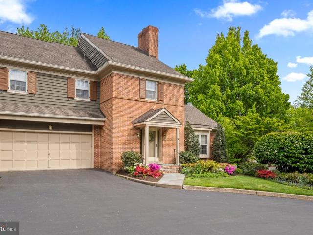 16 Blakemore Court