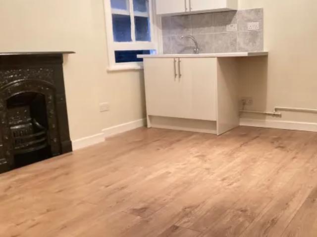 16 Broughton Road, London, W13 8QW, United Kingdom | Room for rent #165465411 | Rentberry