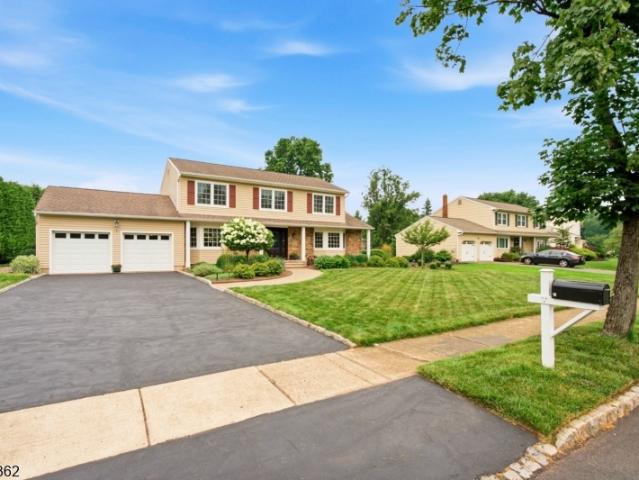 16 Brookside Rd