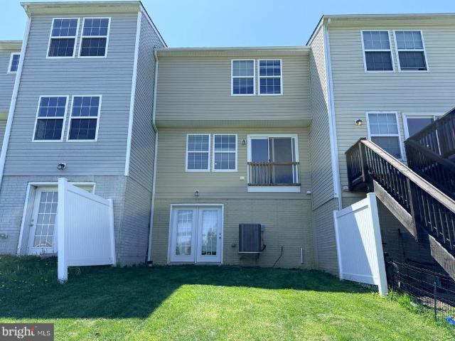 16 Britania Court