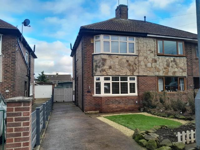 16 Brinsworth Hall Crescent. 3 bed semi detached house to rent £1,095 pcm £253 pw