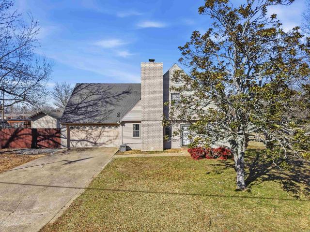 16 Burnett Circle