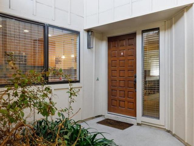 16 Buttercup Ln, San Carlos, CA 94070