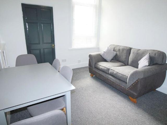 16 Carholme Road, Newland, Lincoln, Lincolnshire, LN1 1RR