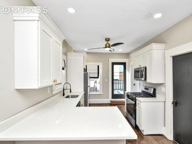 16 Carson St 1, Boston, MA