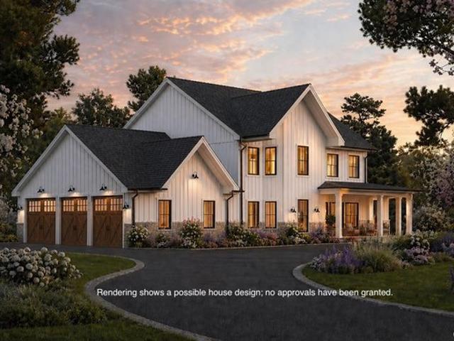 16 Castle Walk, Scarsdale, NY 10583