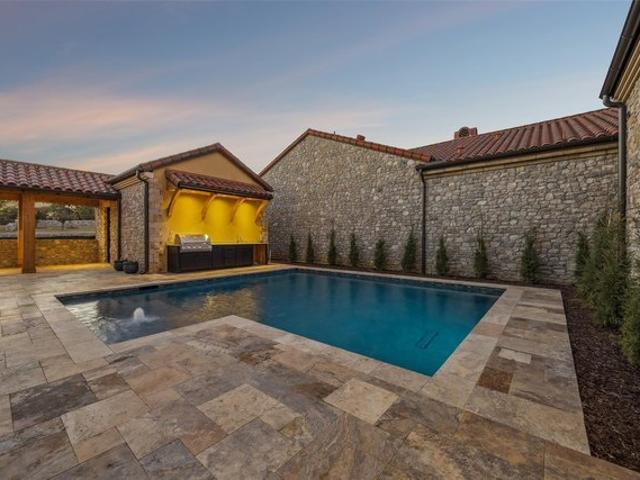16 Catalonia Dr, Westlake, TX 76262