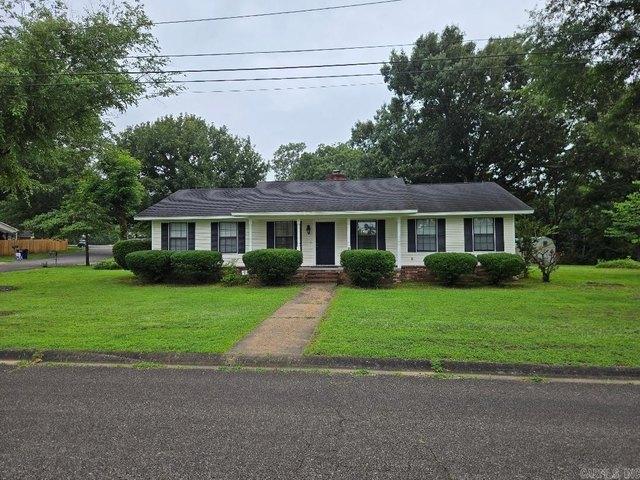 16 Cedar Creek Dr, Clarksville, AR 72830