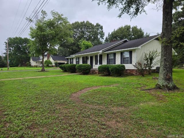 16 Cedar Creek Drive