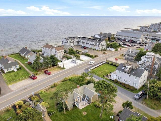 16 Chase Ave # 16