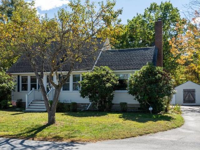16 Chase St, Concord, NH 03301