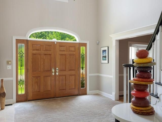 16 Chesterfield Dr