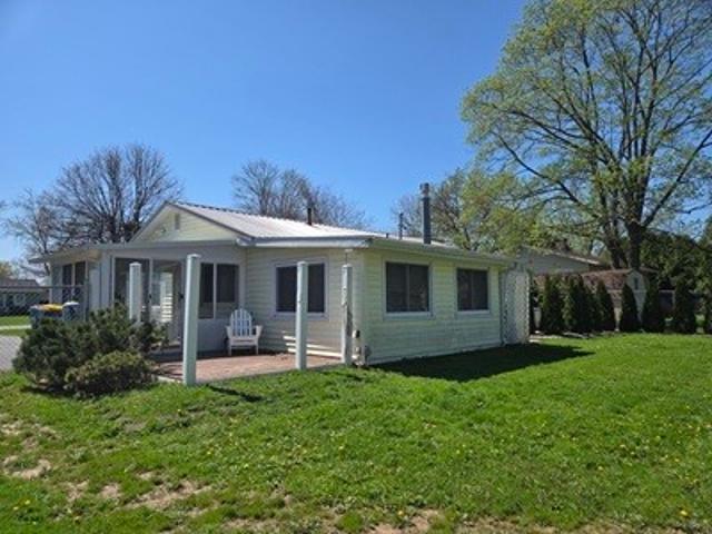 16 Christy Parkway
