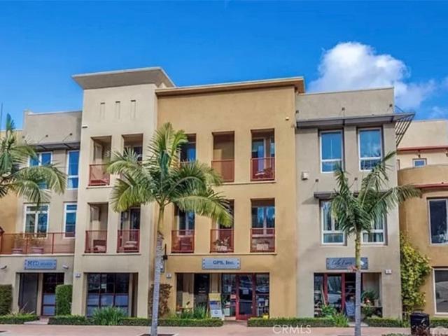 16 Compass Ct, Aliso Viejo, CA 92656 | MLS #OC26086 | Compass