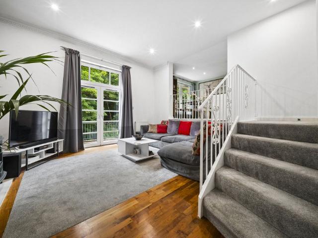 16 Coltbridge Millside