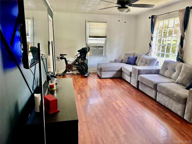 16 Clove Road 1