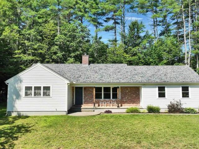16 Currier Ave, Peterborough, NH 03458