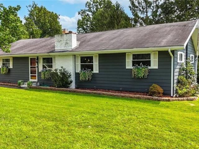 16 Cutlip Rd, Parkersburg, WV 26104