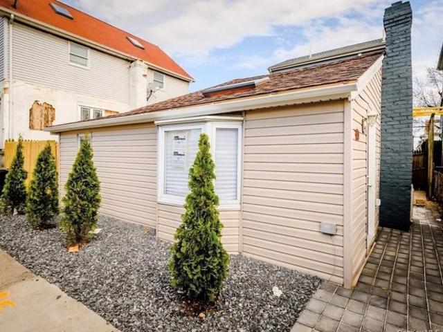 16 Cyrus Ave, Brooklyn, NY 11229