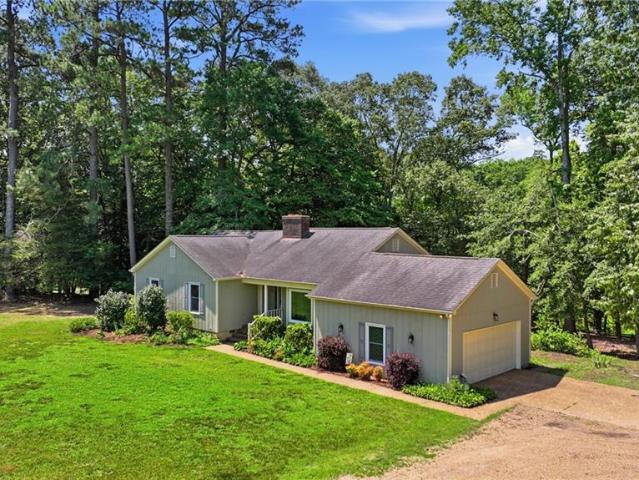 16 Dashiell DR