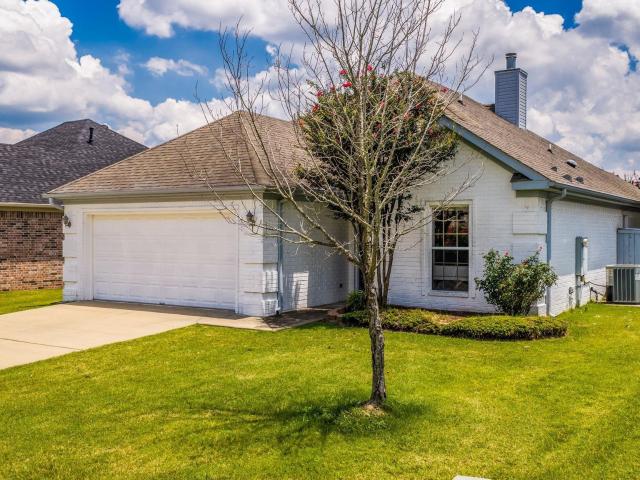 16 Dauphine Pl