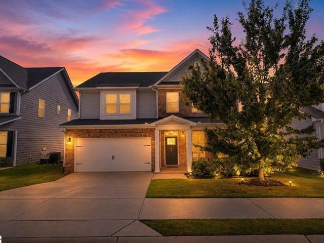 16 Daybreak Pl, Simpsonville, SC 29681