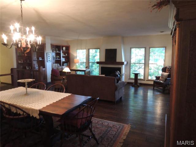 16 Denzel Dr, Greenville, IL 62246 | MLS #25066