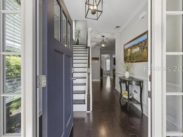 16 Dewees Ln, Hilton Head Island, SC 29926