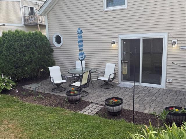 16 Dudley Avenue 7