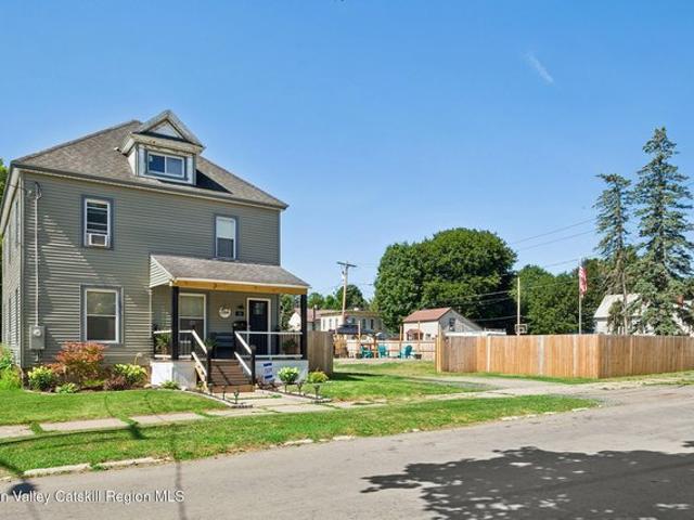 16 E Faville Ave, Little Falls, NY 13365