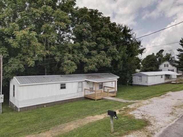 16 E High St, Monticello, KY 42633