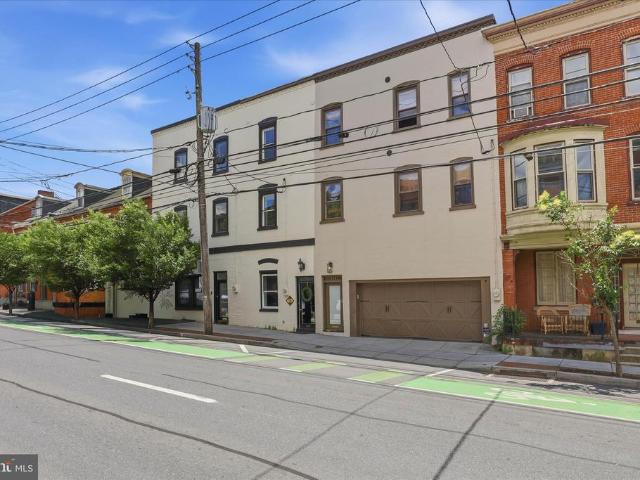 16 E Walnut Street