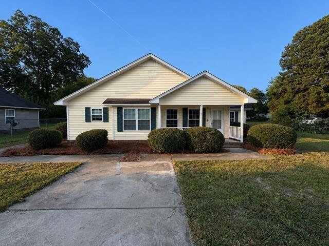 16 E Williams St, Sumter, SC 29150