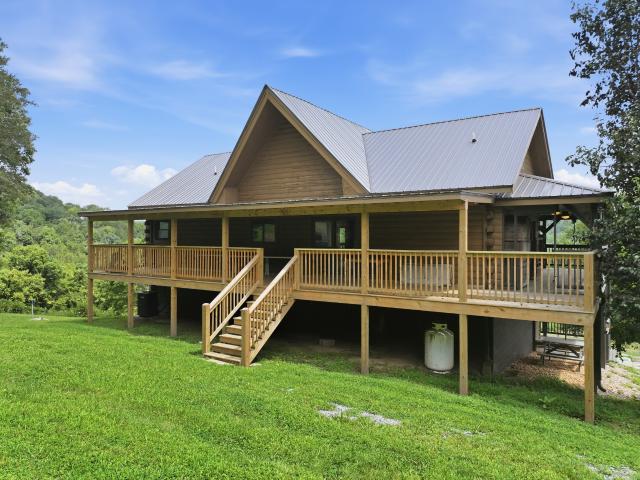 16 Eckert Ln
