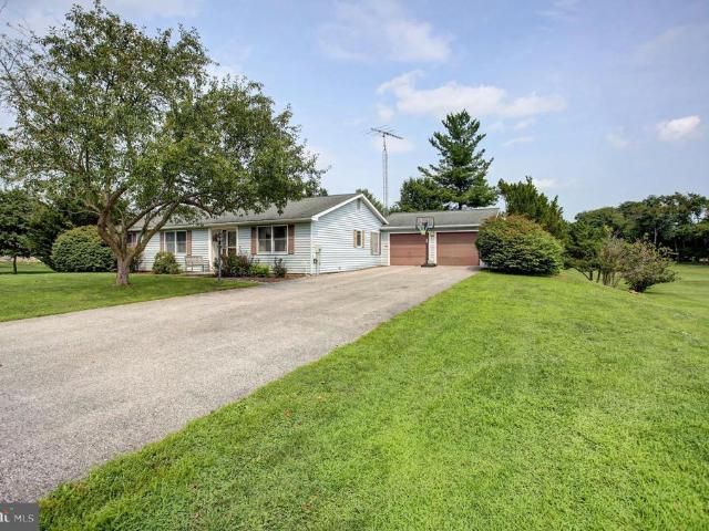 16 Easy Street