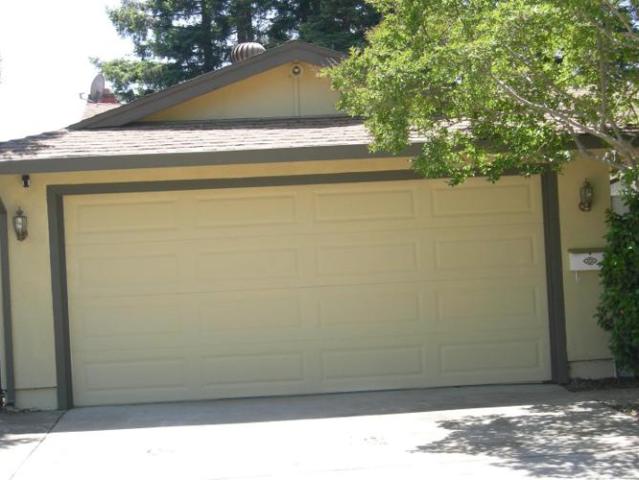 16 Elton Ct, Sacramento, CA 95826