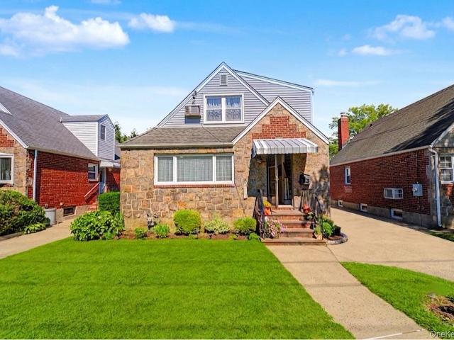 16 Elton Road